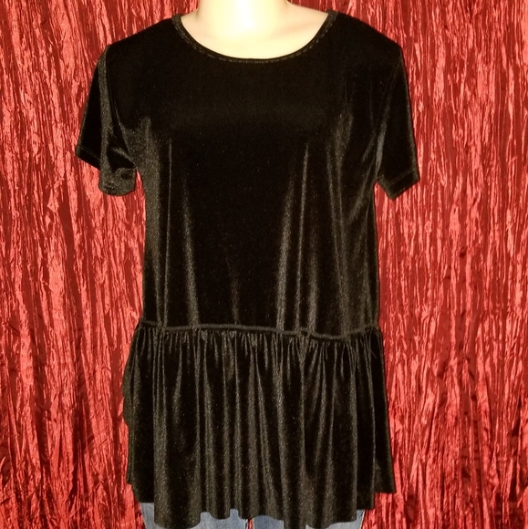 entro | Tops | Entro Ladies Small Size Blouse | Poshmark